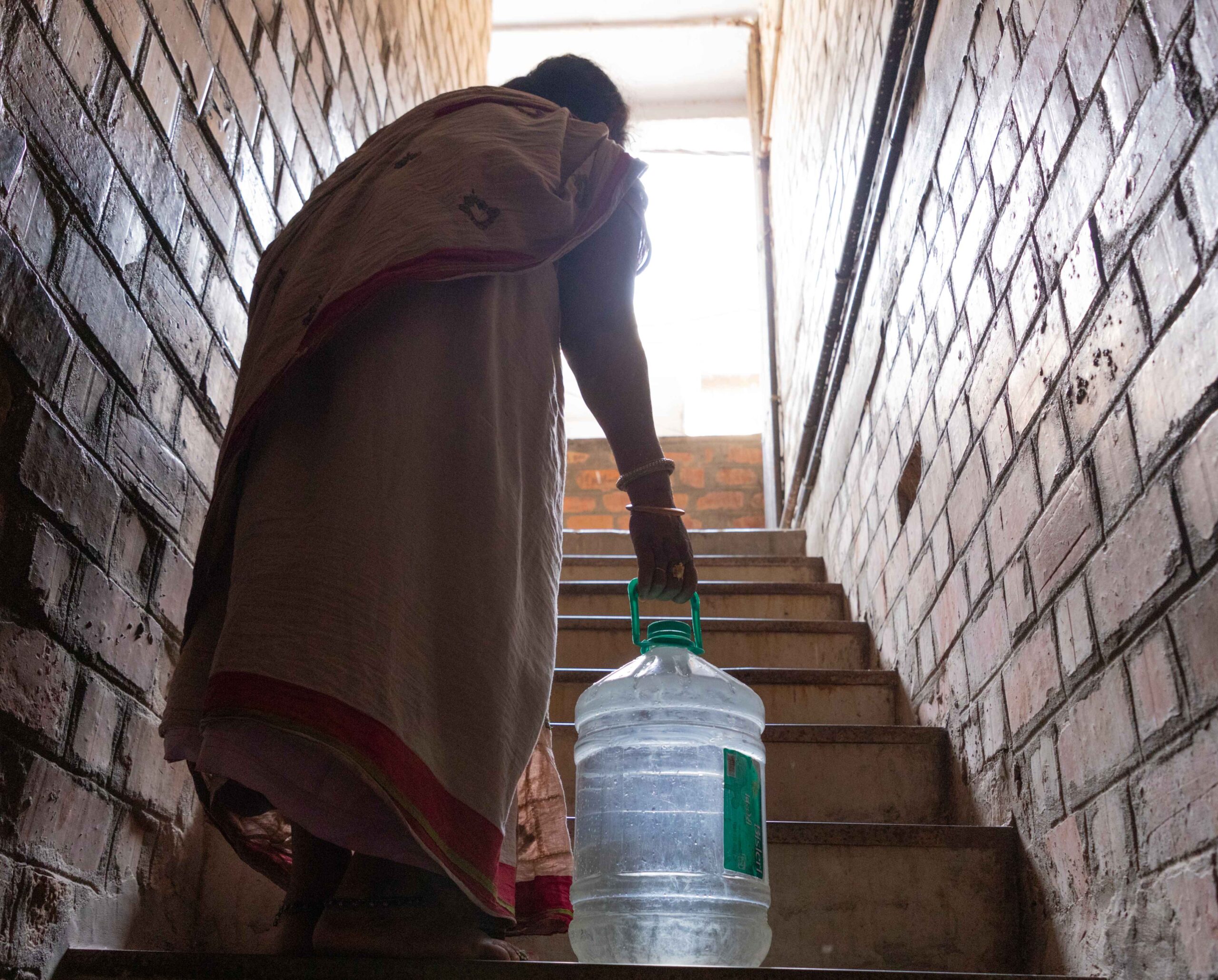 Inaction in the face of climate change deepens water inequality in ...